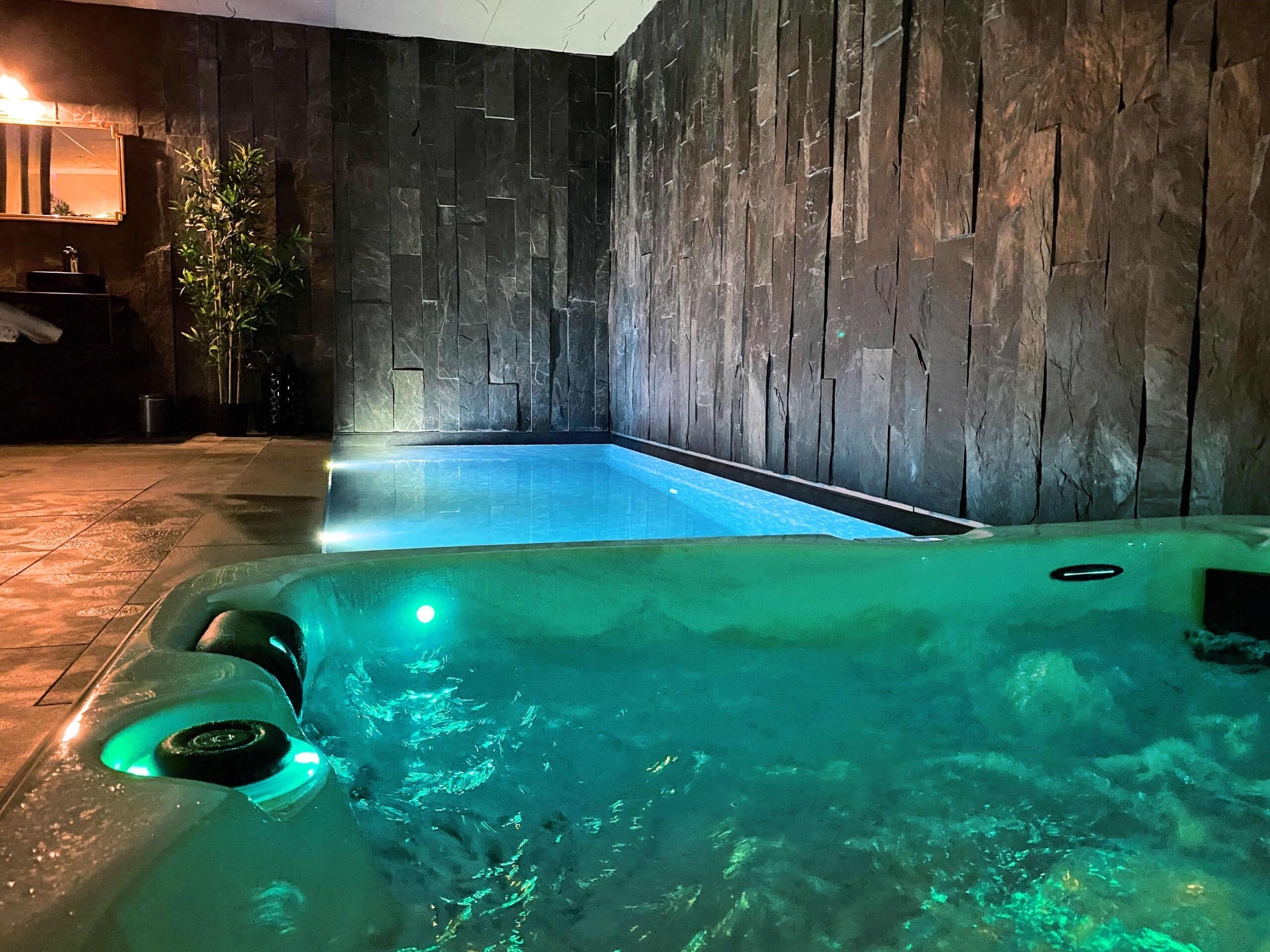 Gîte Léone - Pourquoi on a adoré (2025) - Spa privatif près de Liège